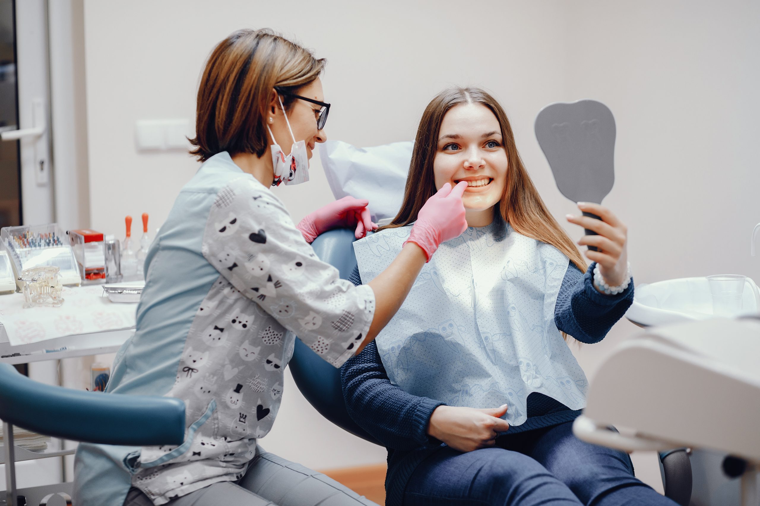 Difference Between Cosmetic And Aesthetic Dentistry Difference Between Cosmetic And Aesthetic Dentistry